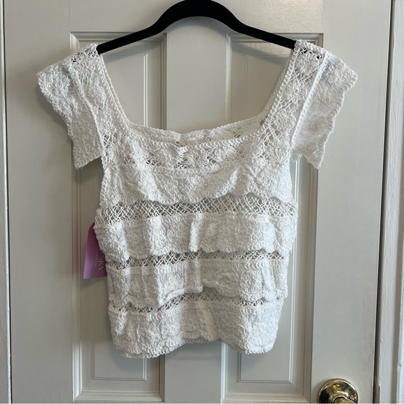 look sky | Tops | Nwt Lace Crop Tank | Poshmark